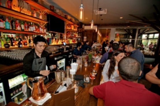 Leaf Bar & Lounge | One Fulton Square
